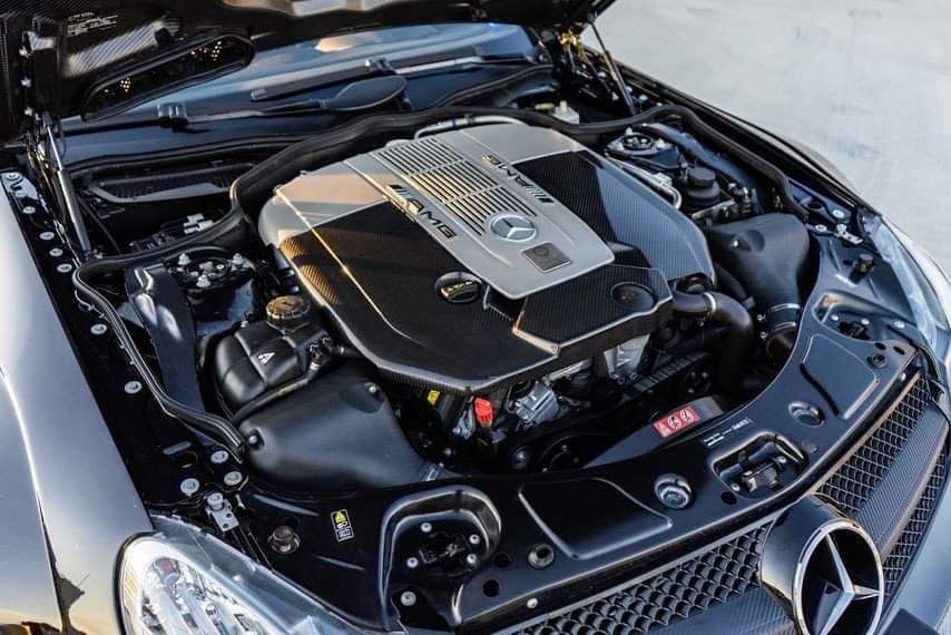 消息称梅赛德斯-AMG C63 及 E63 车型回归使用 V8 发动机，对此你有哪些期待？ - 知乎