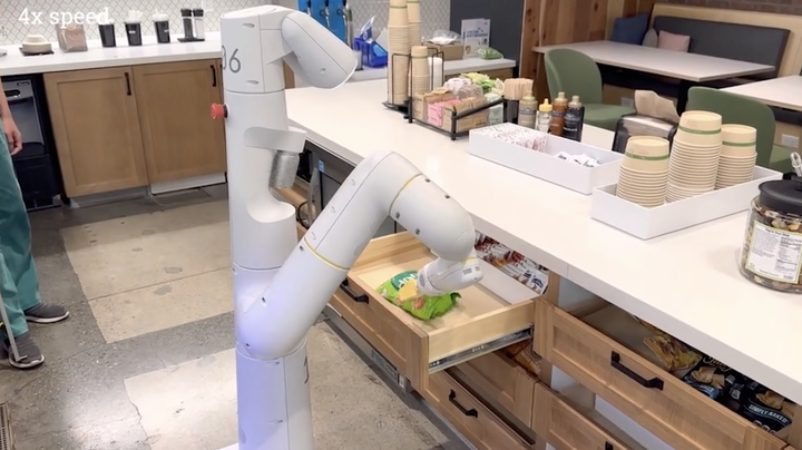 谷歌PaLM-E 562B：最大的视觉语言模型，堪称机器人、视觉和语言“通才” - 知乎