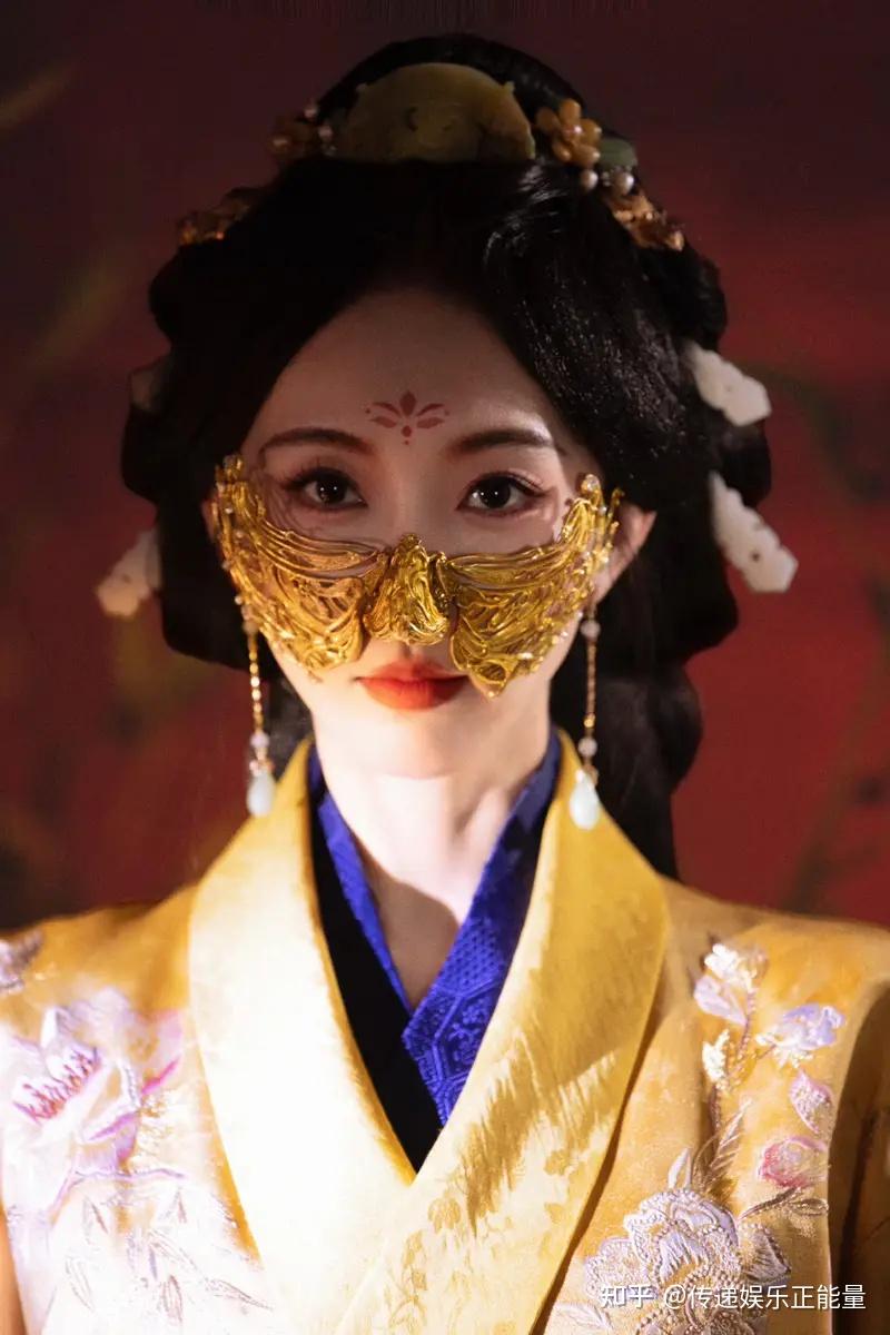 战国袍杀疯了！宣璐的“面具美学”凭啥成内娱古典顶流？ - 知乎