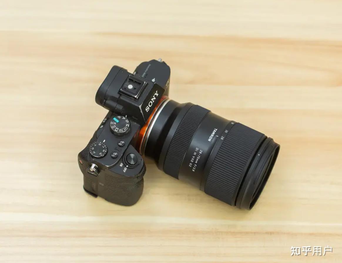 sony a7m3拍出来的图为什么放大就模糊啊？ - 知乎