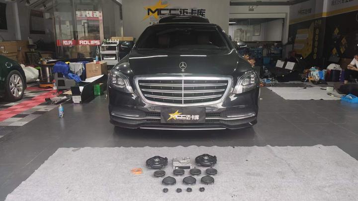 来自音乐的享受，18款奔驰S320L加装原厂小柏林、喇叭罩 - 知乎