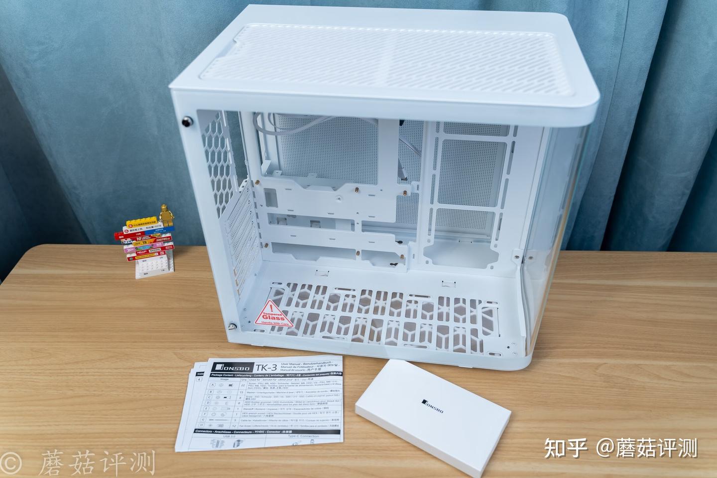 顺滑过渡一体折弯，270度无死角展示硬件，乔思伯TK3曲面海景房ATX机箱 评测 - 知乎