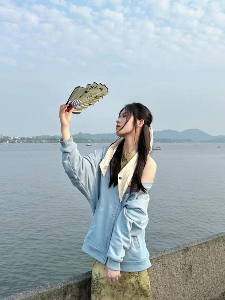 当下最火的社交软件“媛世界”，你还不下载？ - 知乎