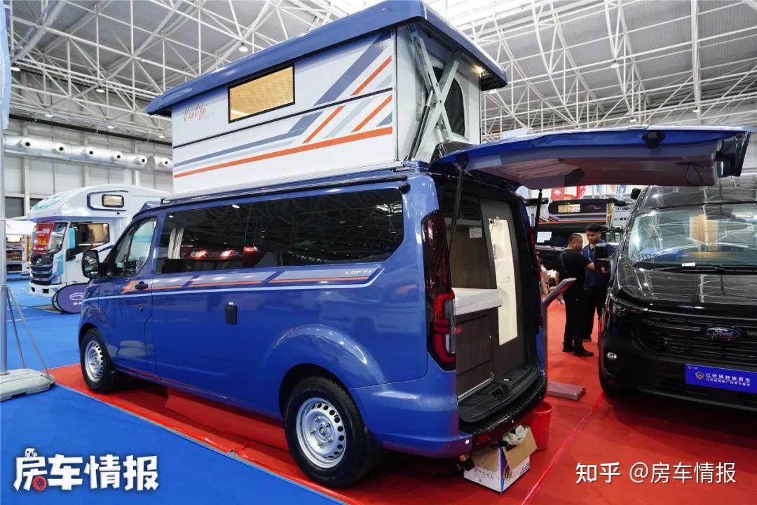 江铃福特原厂房车！2.0T+9AT开着省心，6座设计能下地库可代替MPV - 知乎