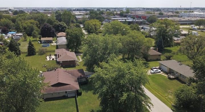 拆57个物业来换三座数据中心，值得么？ - 知乎