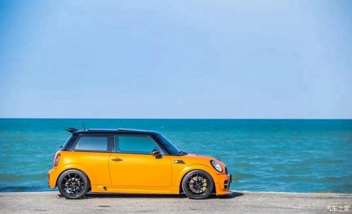 路上MINI能见度越来越高，小巧的R56是你的菜吗 - 知乎