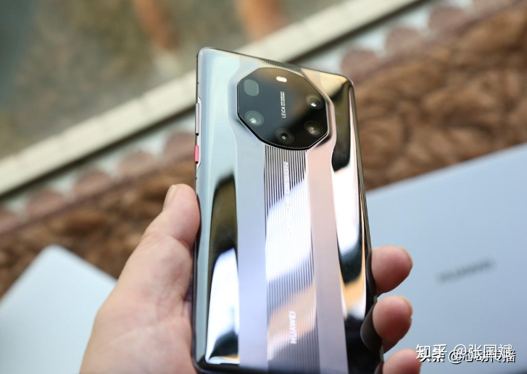 真正的机皇！巅峰之作--华为Mate40 RS保时捷设计评测 - 知乎