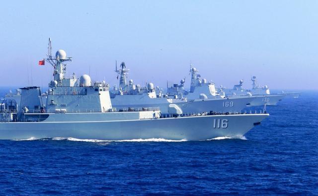 052B型比对051C型：5800吨的052B型舰，综合性能强于7100吨051C型 - 知乎