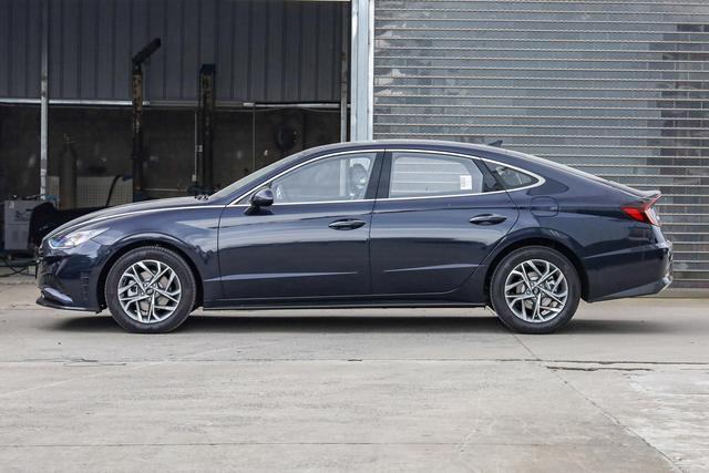 国产的进步还是韩系车的不思进取？第十代索纳塔还值得入手吗？ - 知乎