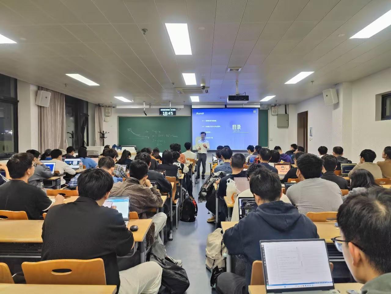 DolphinDB × 北京大学合作课，来看看北大学子的真实反馈 - 知乎