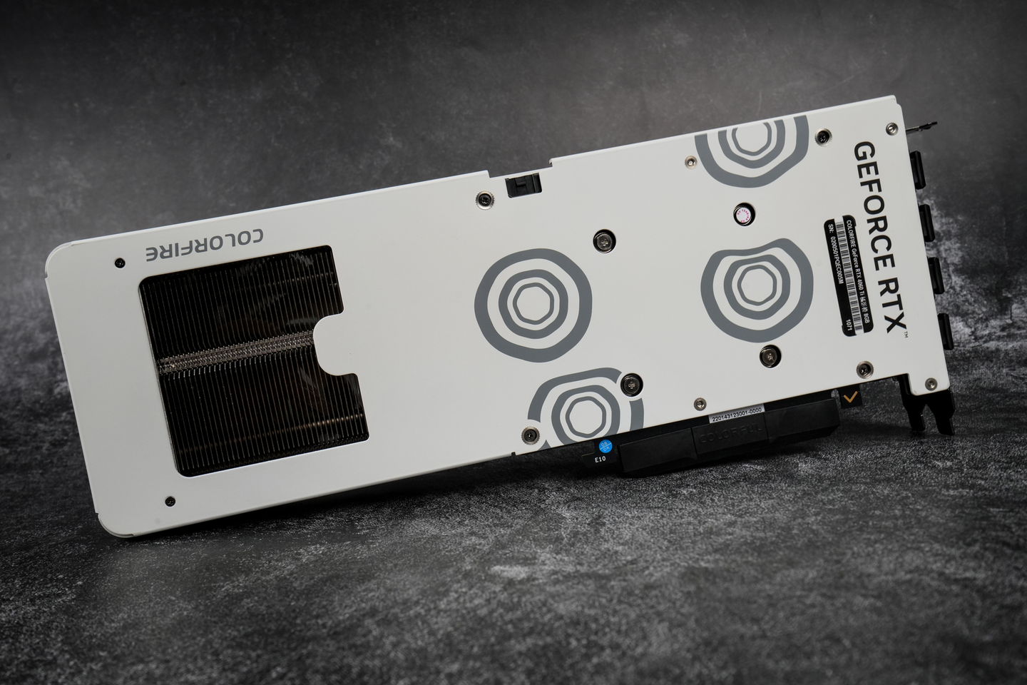 开箱实测 猫猫主题显卡，COLORFIRE RTX 4060 Ti 橘影橙 - 知乎