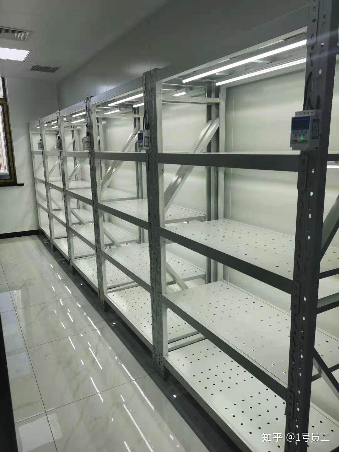 实验室采用哪种类型的货架？ - 知乎