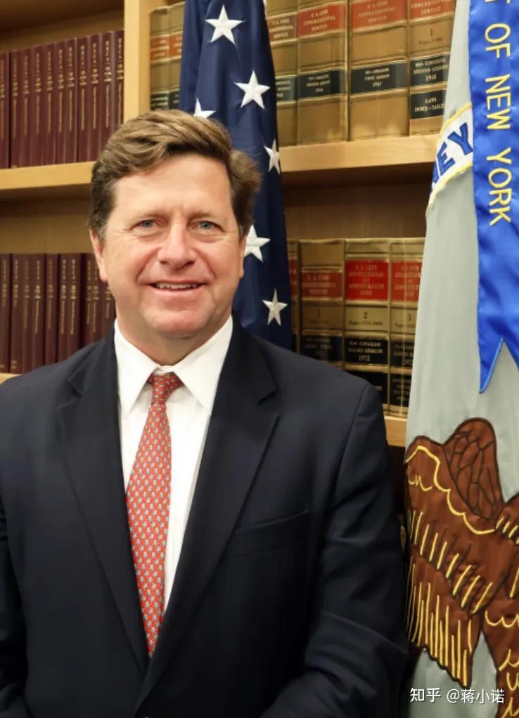 马杜罗案开庭：92岁法官坐镇，控辩双方阵容揭晓 - 知乎