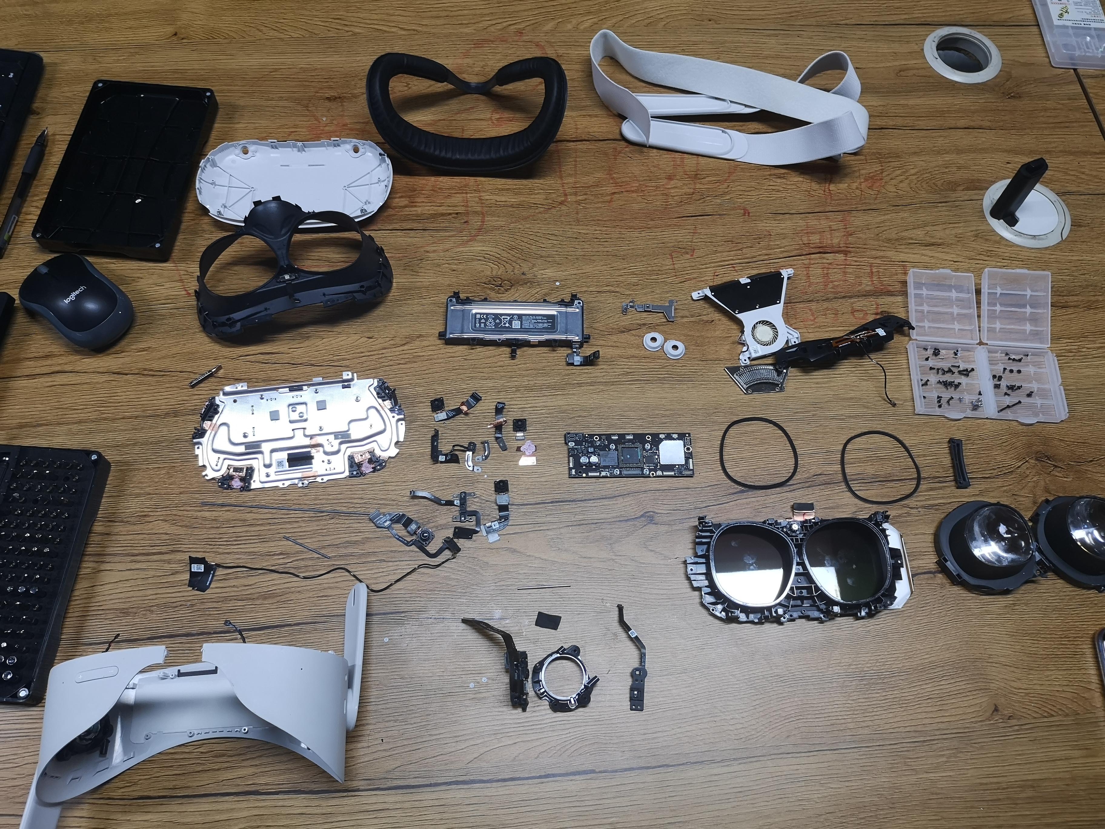 Quest2 头显拆机过程 - 知乎