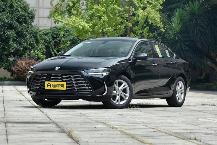 别克君威：全新外观，搭载1.5T/2.0T+9AT动力组合，售15.98万起 - 知乎