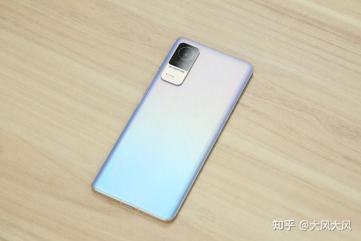 小米 Civi 1S 和红米 K50 之间，该如何选择？