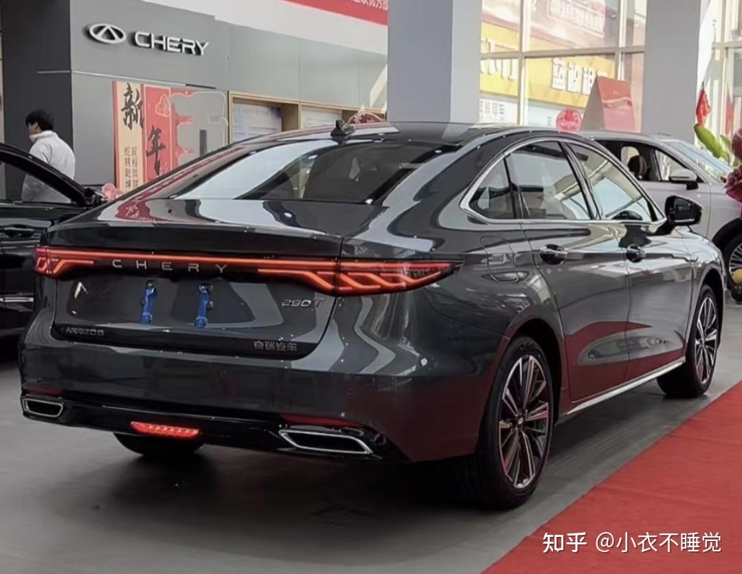 奇瑞艾瑞泽8 PRO实车曝光，外观内饰大改 - 知乎