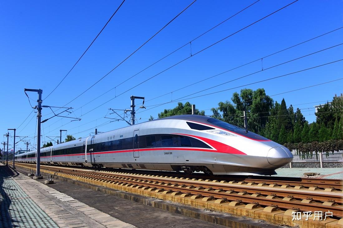 火车的排障器的结构特点有哪些？ - 知乎