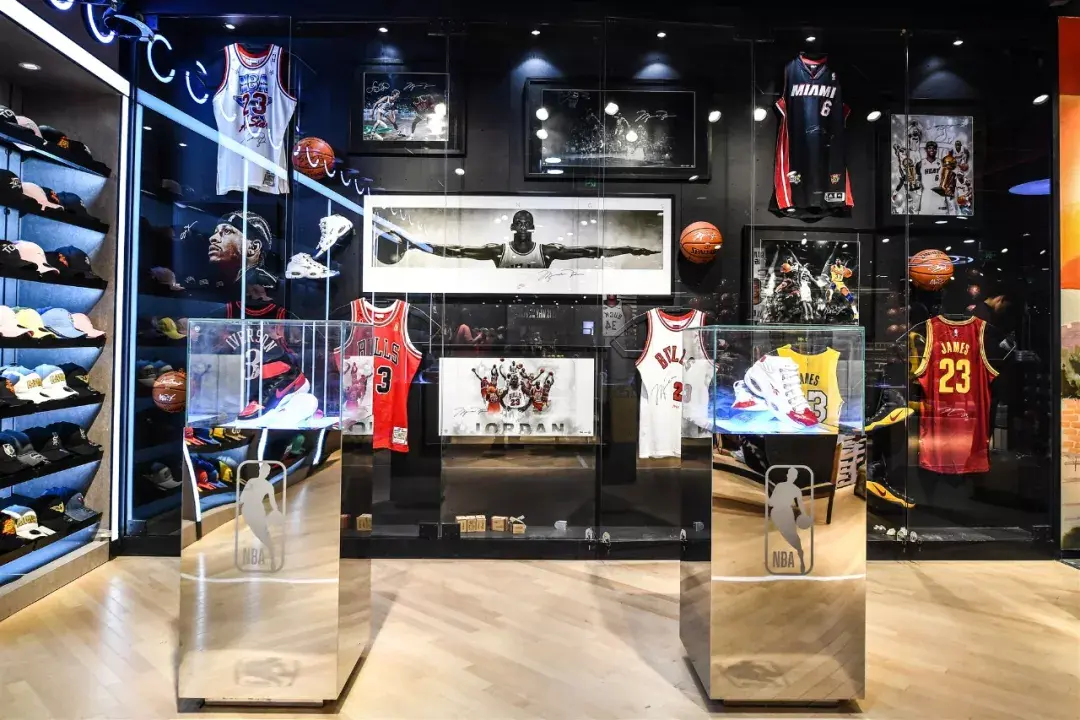 没逛过这家亚洲最大的 NBA Store，你可能错过了 。。。 - 知乎