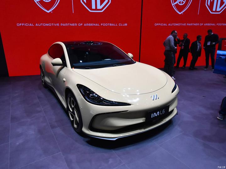 CLTC续航超1000km，智己L6即将亮相 - 知乎