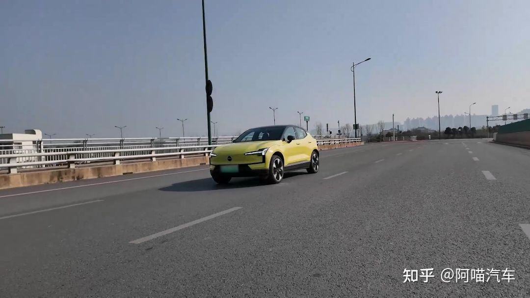 深度体验沃尔沃EX30，20万的电动小钢炮，开起来真上头 - 知乎