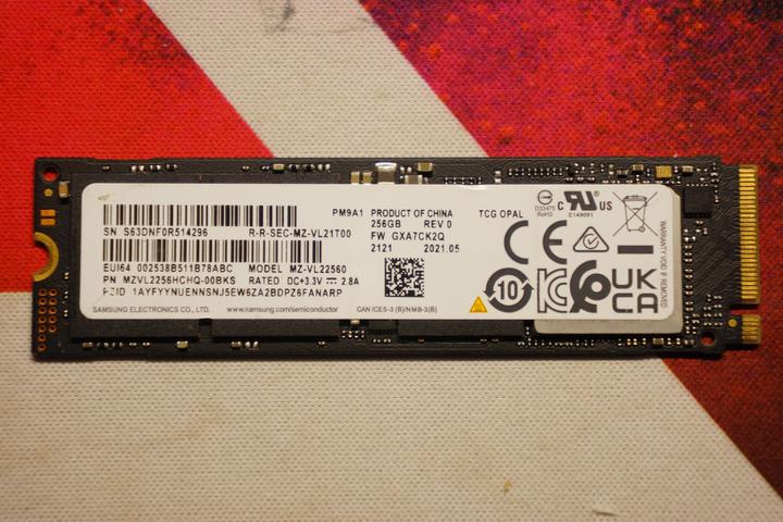 三星（Samsung） PM9A1 256G 拆解测试 - 知乎
