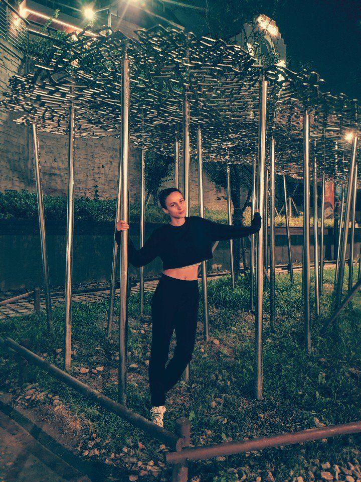 [撸圈佳人]第二期：LEC主持人Laure，为爱投身英雄联盟的法国玫瑰 - 知乎