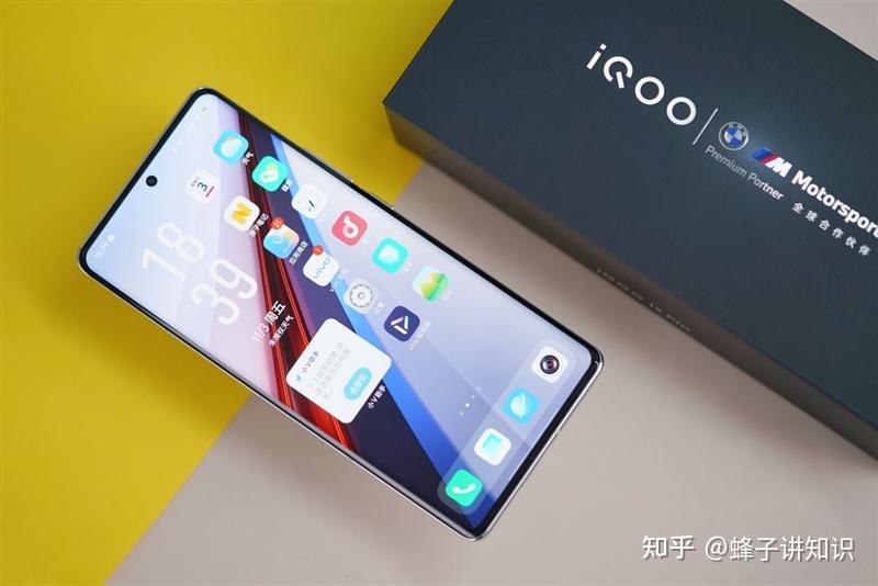 iQOO 12 Pro全面评测：自研电竞芯片表现超预期,最能打的骁龙8 Gen3旗舰 ！ - 知乎