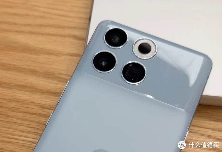 大量NIO Phone流入闲鱼，原价6499，现在2300，这款手机值得买么 - 知乎