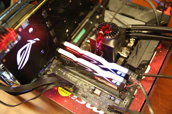 八代民用旗舰，intel I7-8700K简单评测 - 知乎