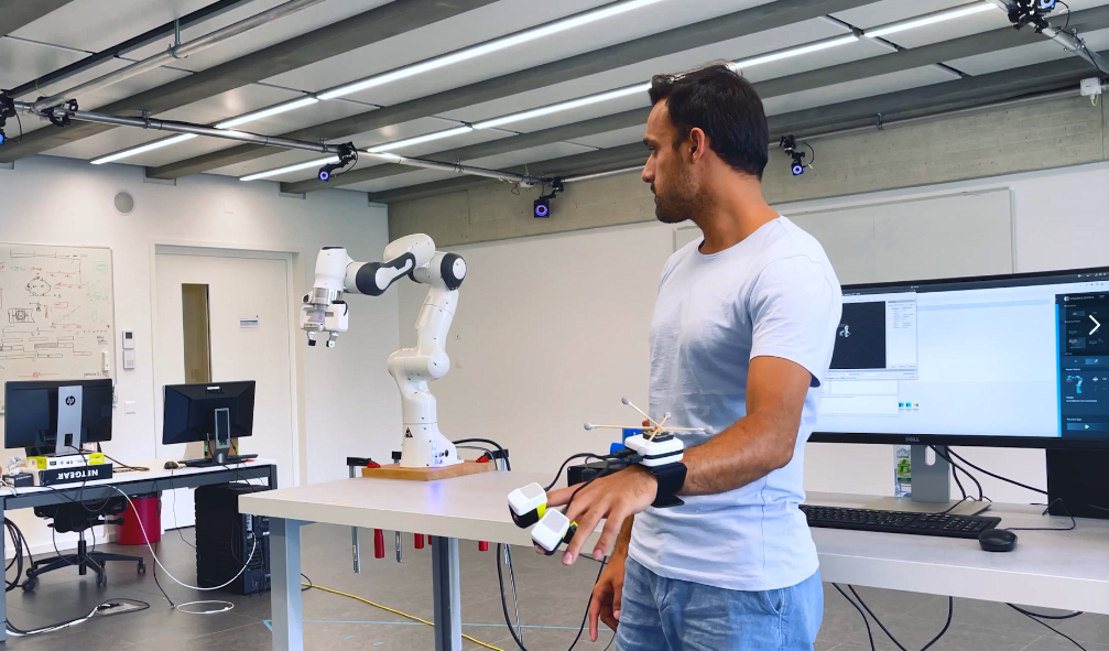 Franka科研型7轴力控机械臂FR3-赋能AI研究的创新力量 - 知乎