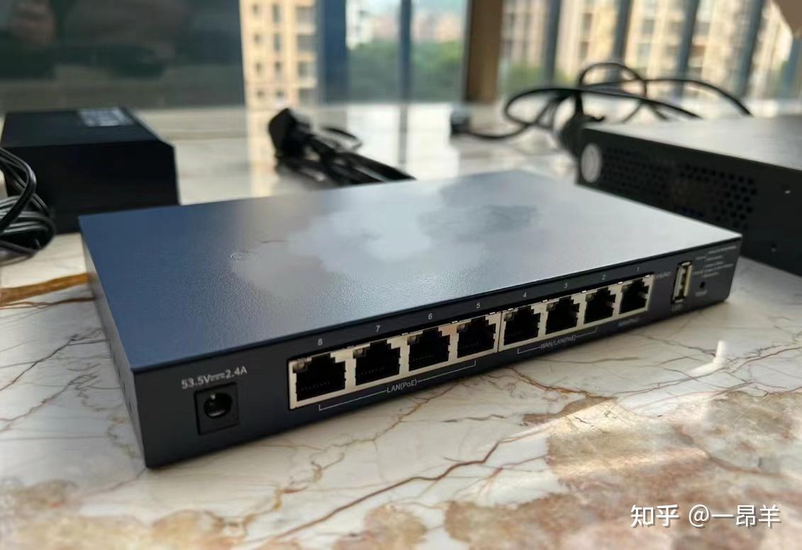 玩过几十台NAS，想买NAS私有云看这一篇就够了！内含NAS私有云选购逻辑+极空间/绿联/联想等热门品牌推荐清单