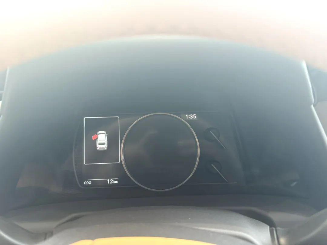 三台雷克萨斯ES200指导价29.99万，现全部包牌过户22.8万 - 知乎