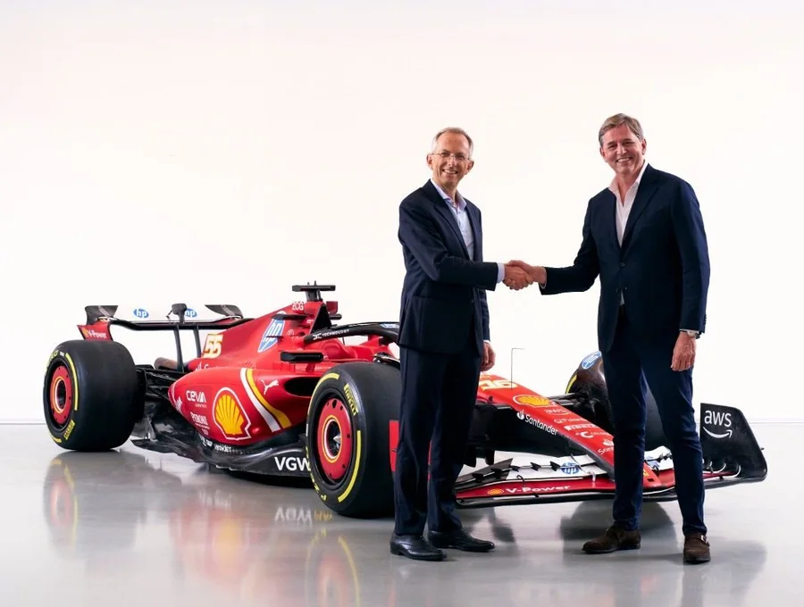 壳牌闪电红：法拉利75年赛道基因，如何让普通车主踩出「F1级」快感？ - 知乎