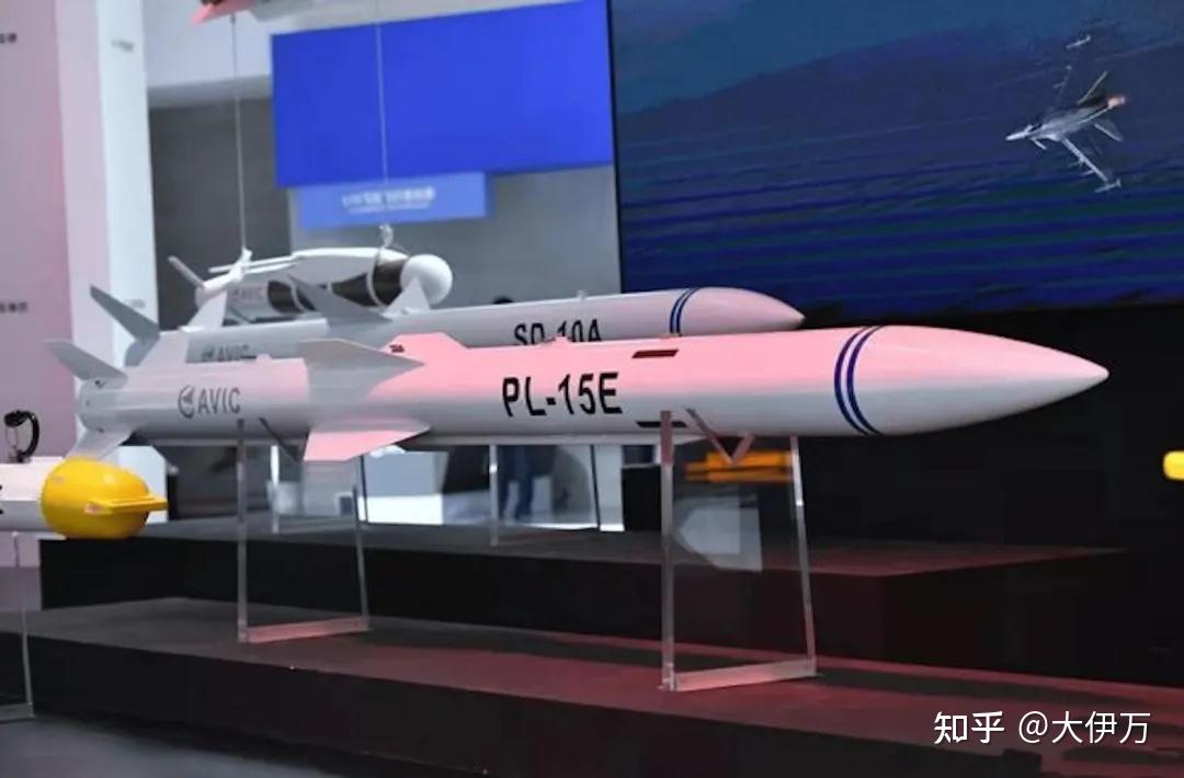 射程300公里？美军AIM-260A首次曝光，网友：中国PL-15被反超了？ - 知乎