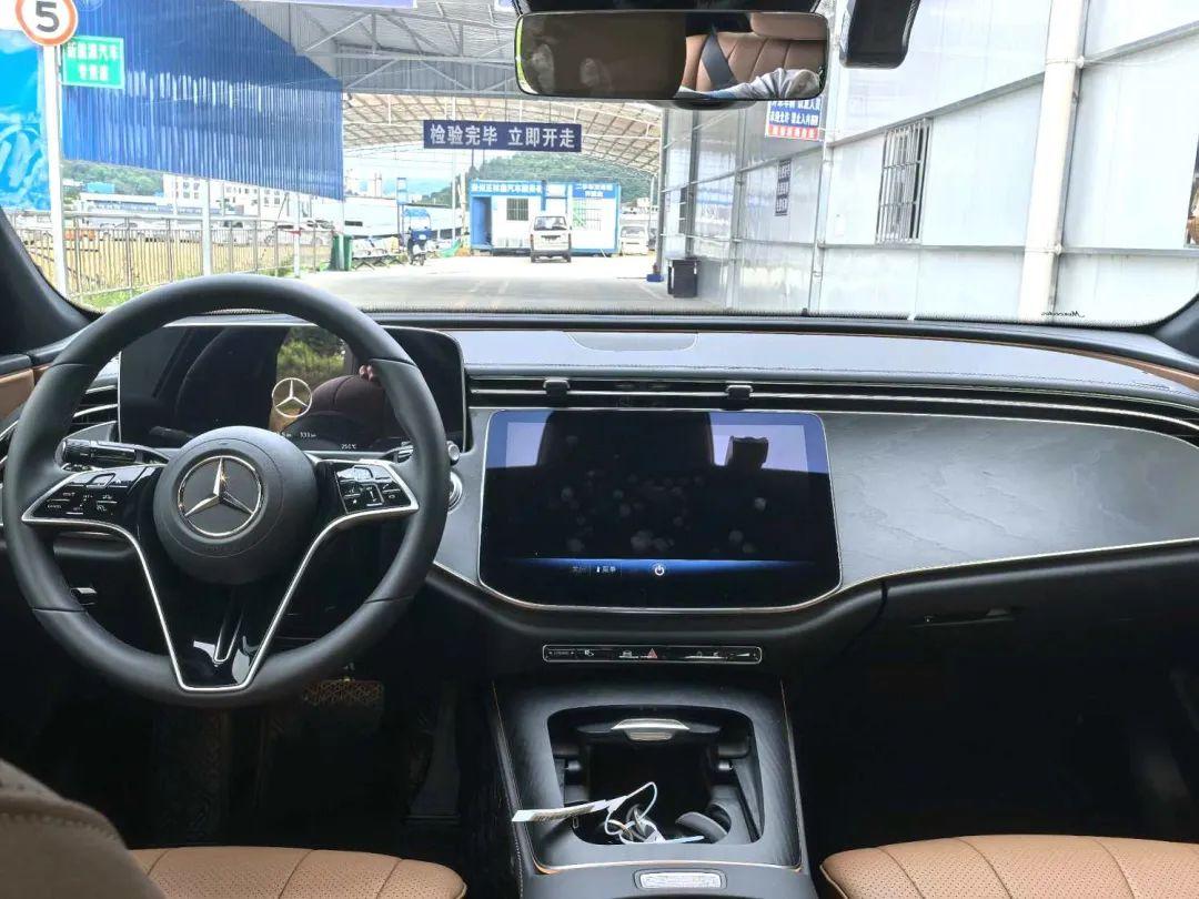 奔驰E260指导价45.92万，现在34.99万 - 知乎