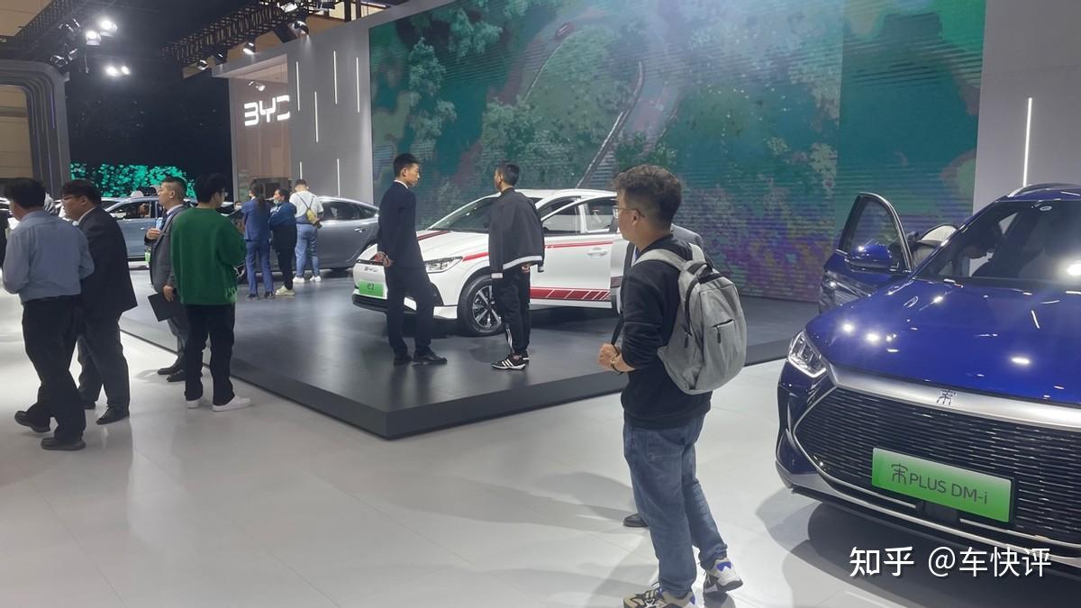 颜值、技术、智能三大升级，比亚迪2023款e2大河车展上市，售价10.28万元-10.98万元 - 知乎