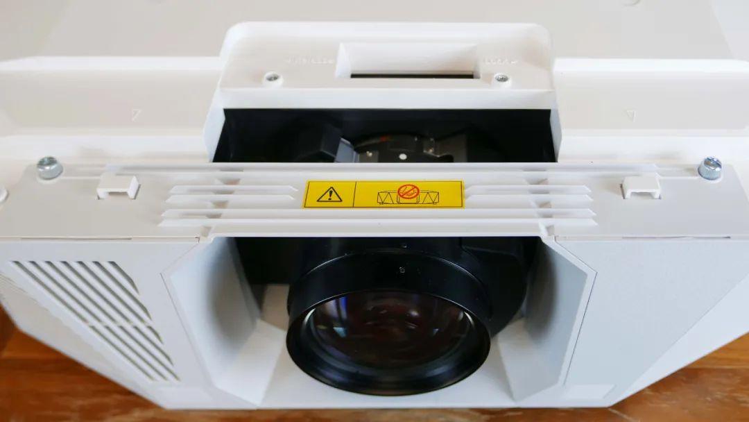 爱普生4K家用投影机CH-QL3000开箱体验 - 知乎