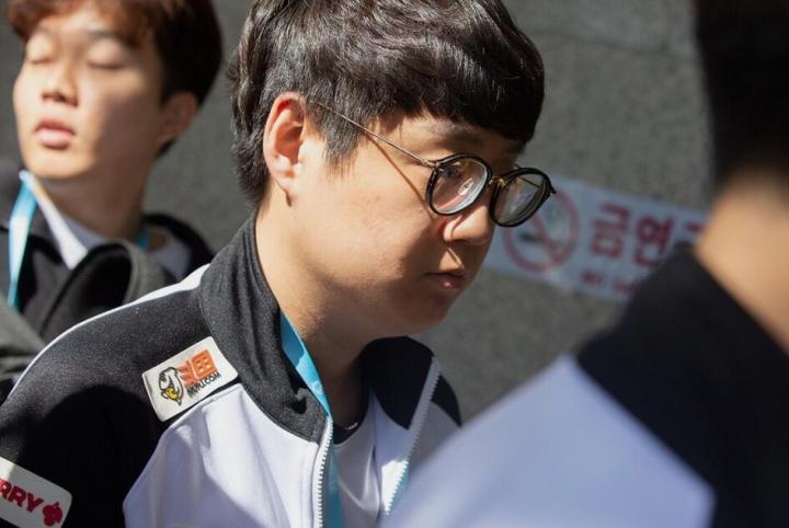 SKT官宣S9赛季新阵容，上单Khan打野Haru，就差一个Mata了 - 知乎