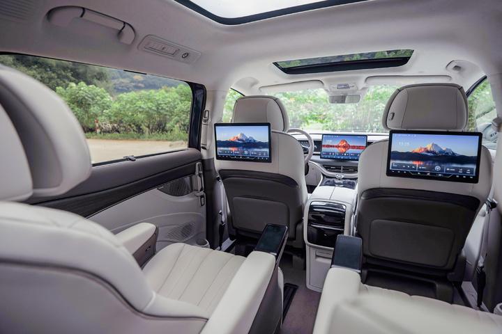 腾势 D9 DM-i 试驾：比亚迪技术，遇上奔驰基因 - 知乎