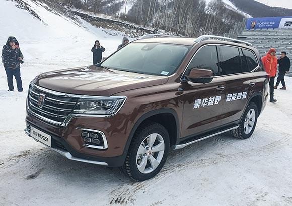 抢先实拍荣威RX8 带大梁的豪华旗舰SUV - 知乎