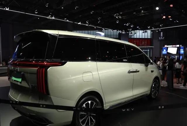 长城高端MPV车型 高山DHT-PHEV成都车展开启预订 - 知乎