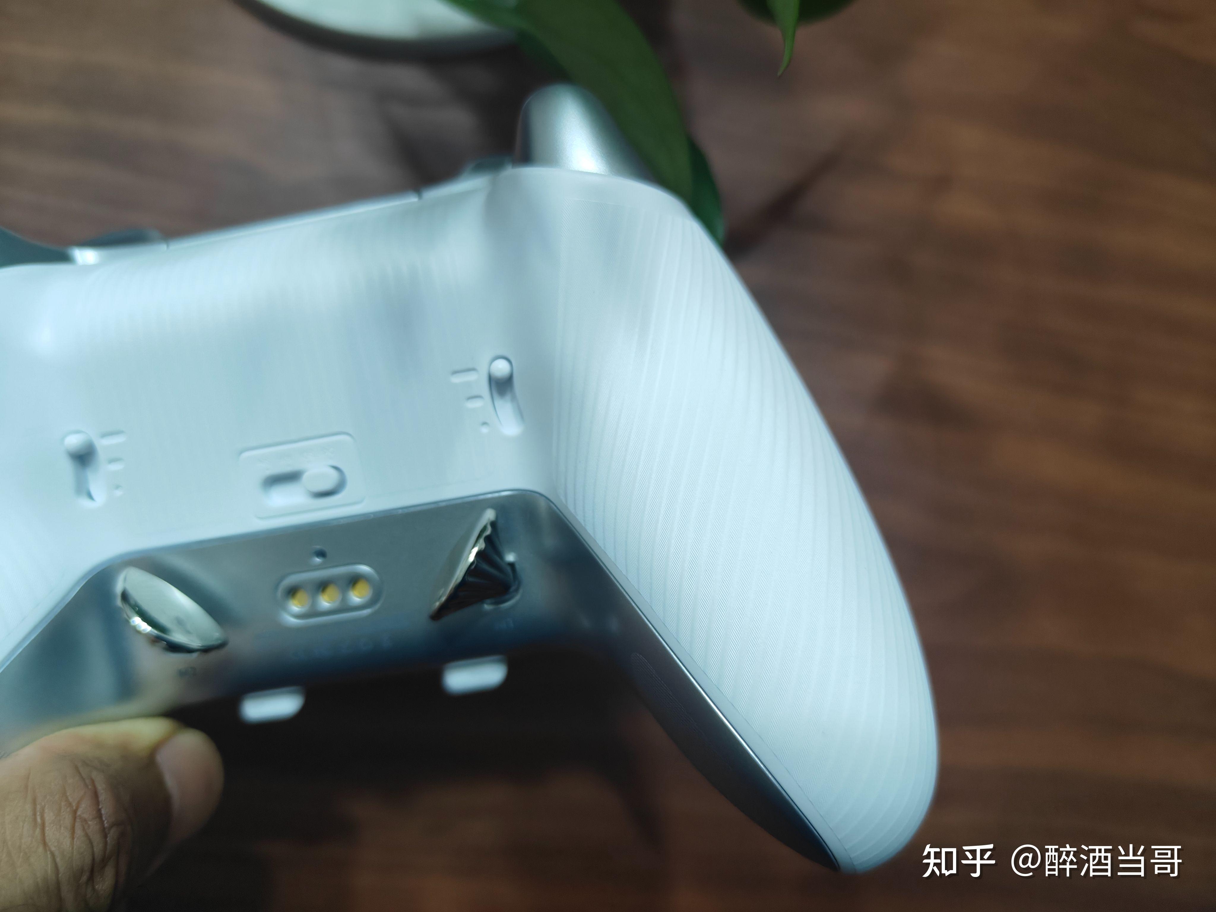 澳加狮K20：百元价位颜值最高、性能极佳的国产游戏手柄