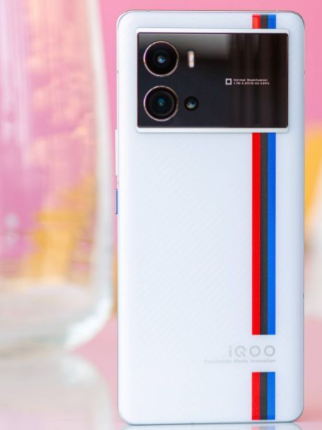 iQOO 9T配置曝光，新款双芯旗舰，配备骁龙8+和V1+ - 知乎