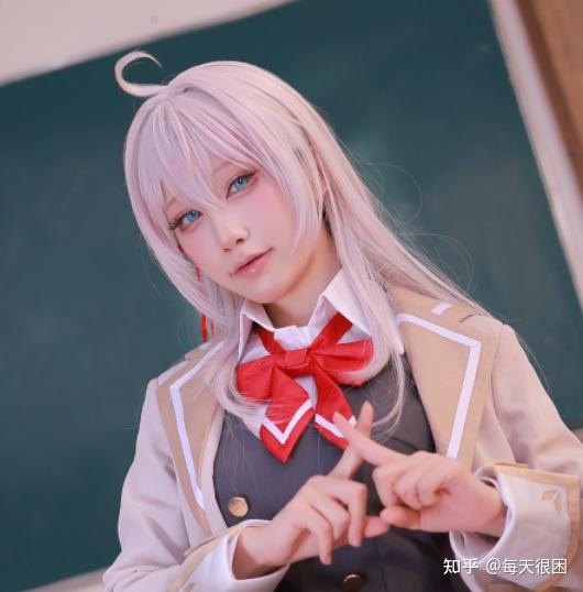 水淼cosNIKKE+summer+邻座艾莉同学写真 - 知乎