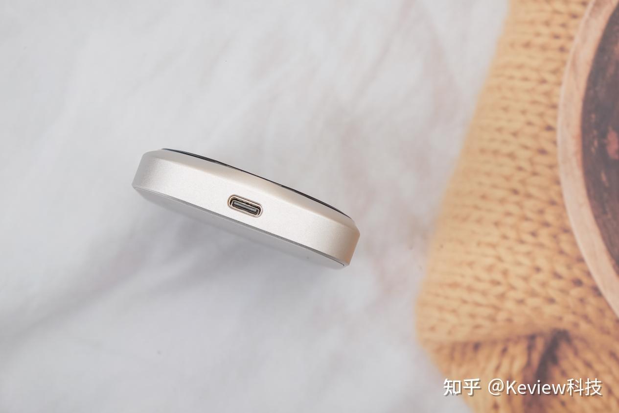 aigo P5磁吸移动固态硬盘测评：速度与便携的完美融合 - 知乎