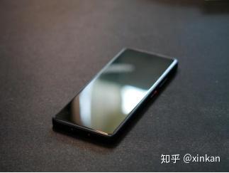 88％屏占比，499元神机——多亲Qin2 - 知乎