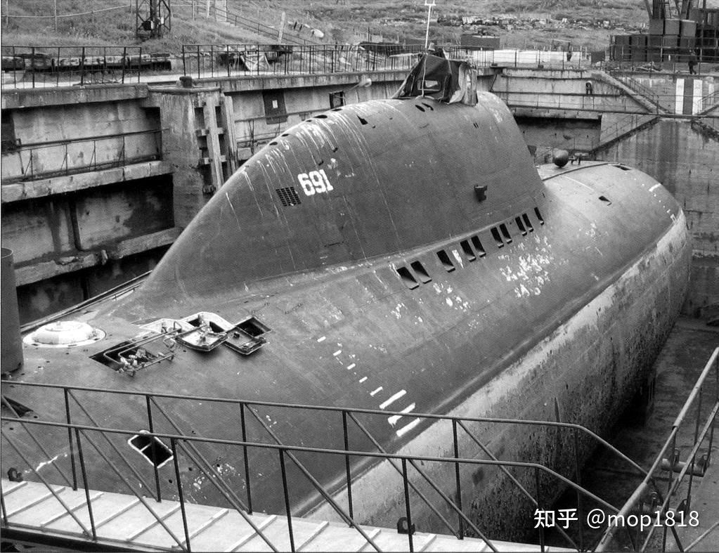 【外网：中英对照】苏联阿尔法级攻击核潜艇（Alfa class/Project 705 Lira SSN） - 知乎