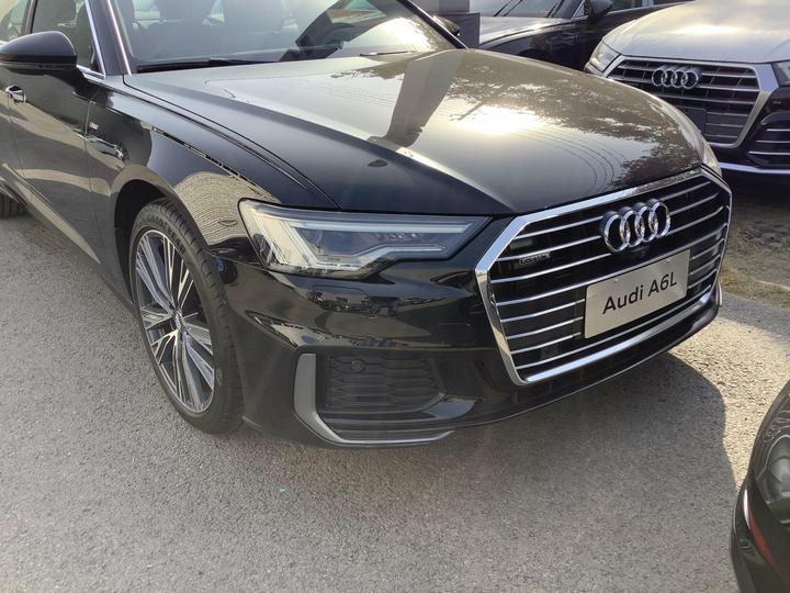 2021款奥迪A6L到店，降至“冰点”，仅36.7万起 - 知乎