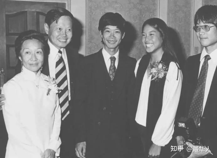杨振宁，和他的3个儿女 - 知乎